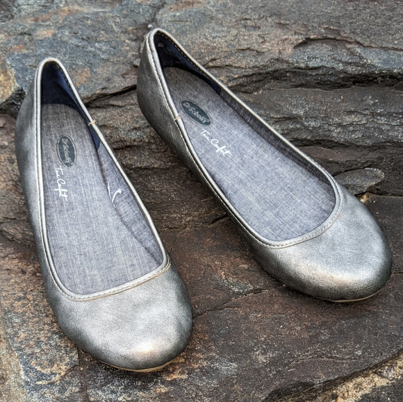 Dr. Scholl's | Shoes | Silver Metallic Grey Ballet Flats | Poshmark
